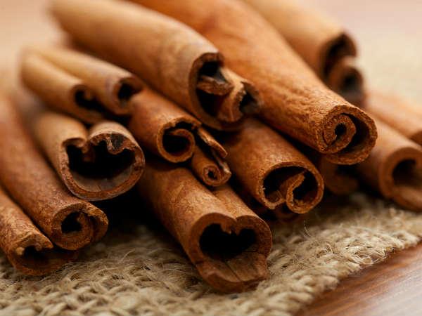8 Ways You Can Use Cinnamon For Healthy, Acne-Free Skin - Boldsky.com