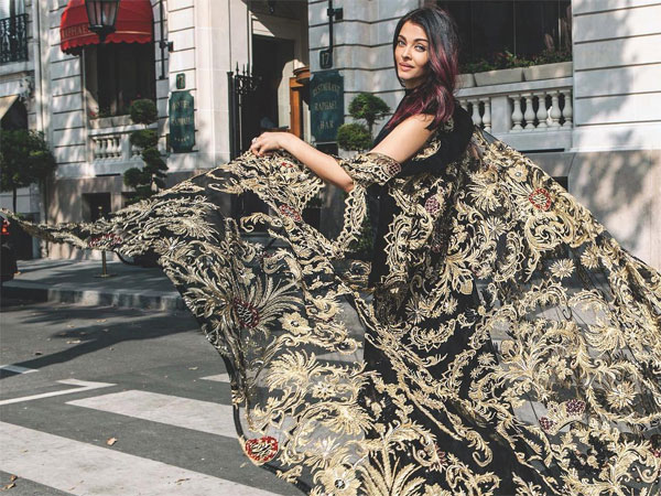 From Dreamy To Devilish, Aishwarya Rai Bachchan's Photoshoot Looks Will ...