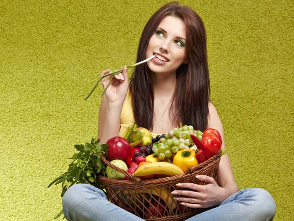 Important Nutrients Women Need As They Age - Boldsky.com