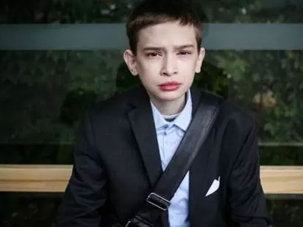 Tomasz Nadolski Is A 25-year-old Man Who Looks Like A 12-year-old ...