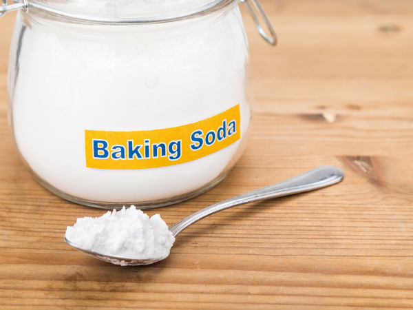 How To Use Baking Soda To Treat Acne? - Boldsky.com