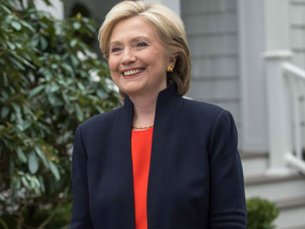 Hillary Clinton Dress By This Indian Designer In Manhattan - Boldsky.com