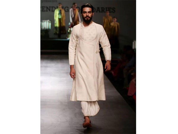 Gandhi Jayanti Khadi Fabric - Boldsky.com