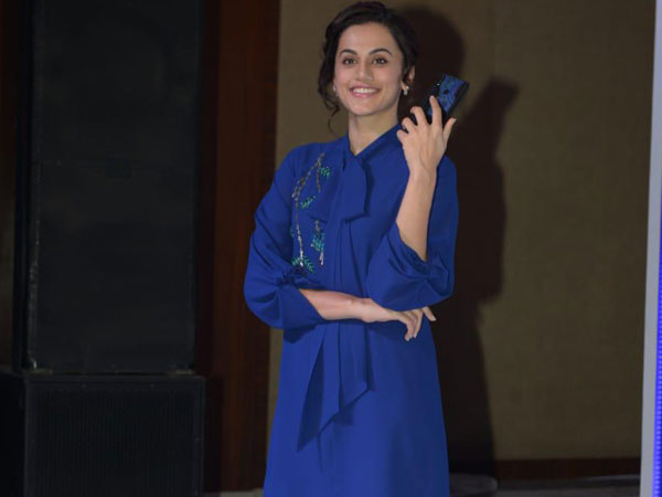 Taapsee Pannu Blue Dress For Panasonic Event - Boldsky.com