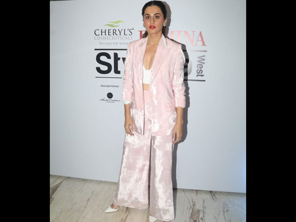 Taapsee Pannu Spotted In A Pink Pantsuit At A Pageant Event - Boldsky.com