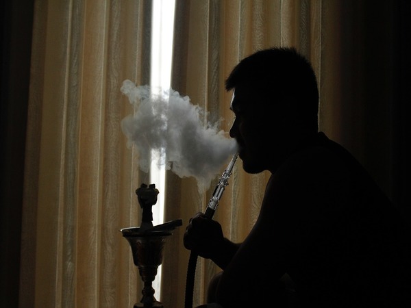 World No Tobacco Day 2020: Health Risks Of Smoking Hookah - Boldsky.com