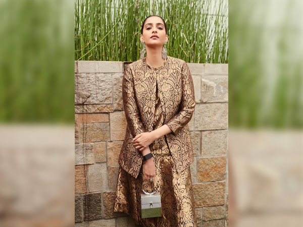 Sonam Kapoor Ahuja Looks Royal In A Golden Brocade Kurta Set - Boldsky.com