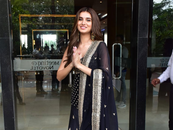 Tara Sutaria Stuns In A Traditional Outfit For Marjaavan Promotions ...