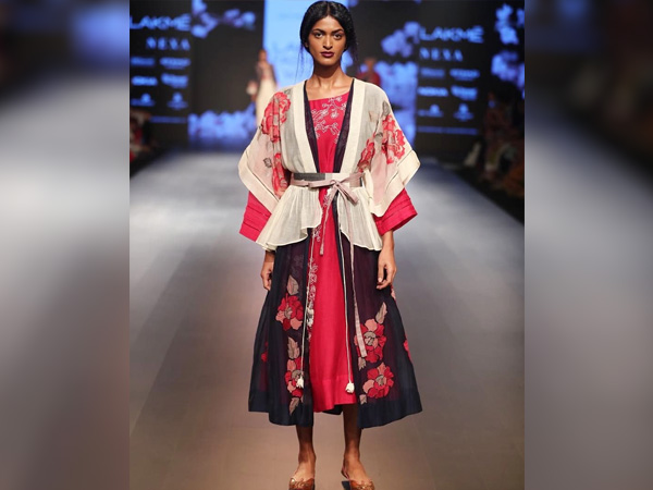 Valentine Week: Top 20 Outfit Ideas For Women To Make Rose Day Very ...