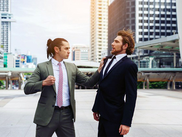 8 Harsh Truths About Friendship That You Need To Know - Boldsky.com