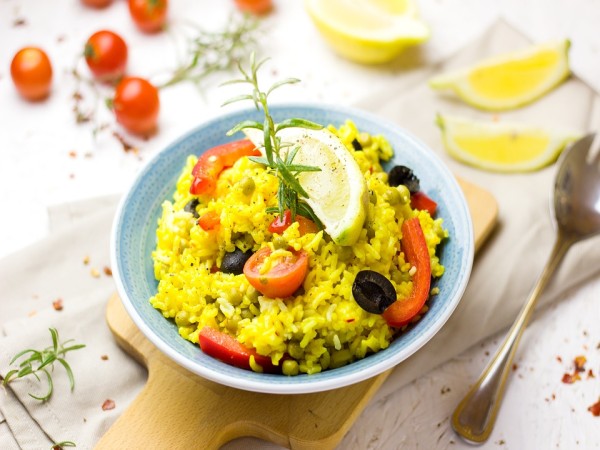 7 Benefits Of Eating Poha For Breakfast - Boldsky.com
