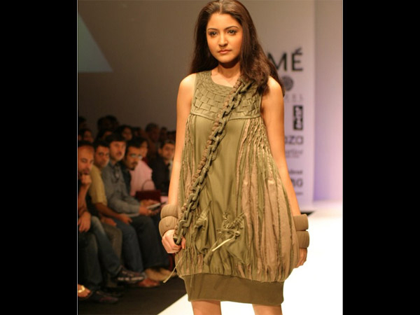 Anushka Sharma’s Old Modelling Pictures On Her Birthday - Boldsky.com