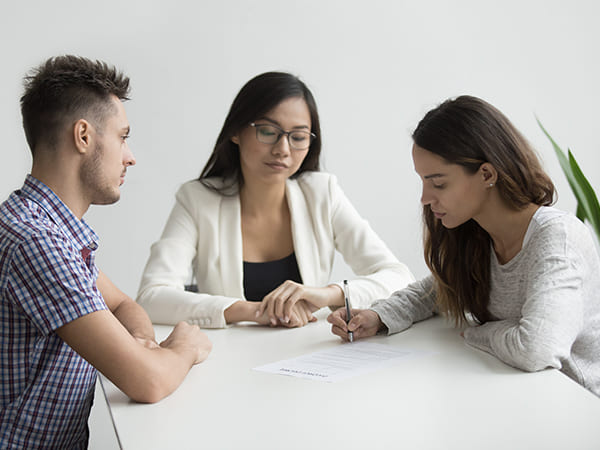 9 Reasons That May Lead To Divorce Between Married Couples - Boldsky.com