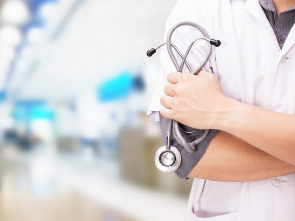 What Is Refeeding Syndrome? Its Symptoms, Risk Factors And Treatment ...