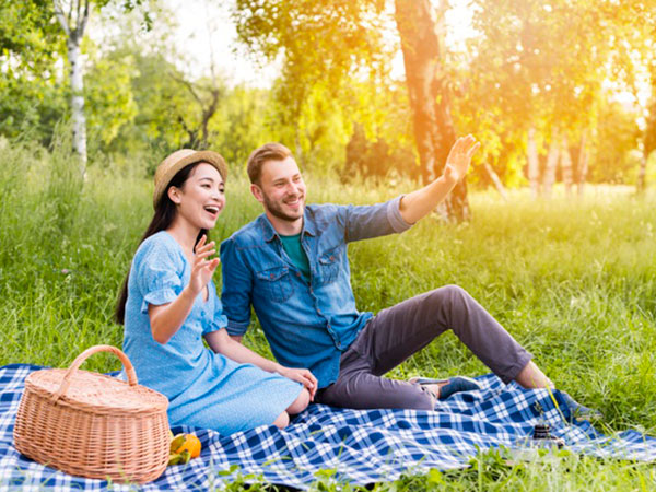 12 Interesting Things To Do With Your Partner And Make The Best Out Of ...