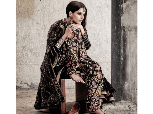 Bulbbul Actress Tripti Dimrii’s Traditional Looks On Her Instagram ...