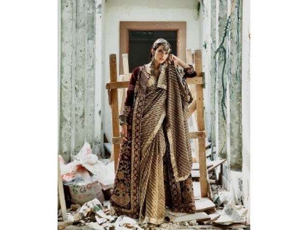 Bulbbul Actress Tripti Dimrii’s Traditional Looks On Her Instagram ...