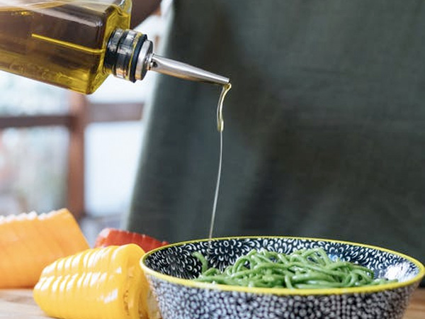 What Are The Foods That May Help Increase Oxytocin Levels Naturally ...