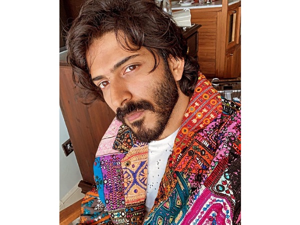 Bhavesh Joshi Superhero Actor Harsh Varrdhan Kapoor In His Colourful ...