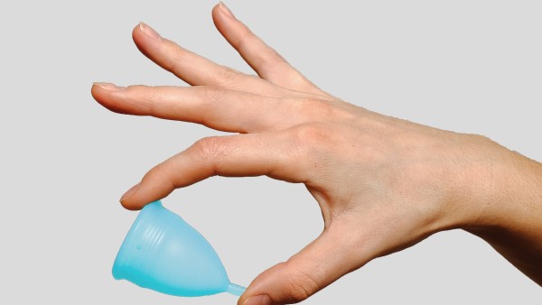 14 Period Symptoms You Shouldn't Ignore: Signs You Should Visit A ...