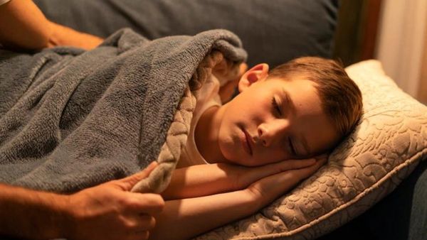 Snoring In Children: Causes And Symptoms - Boldsky.com