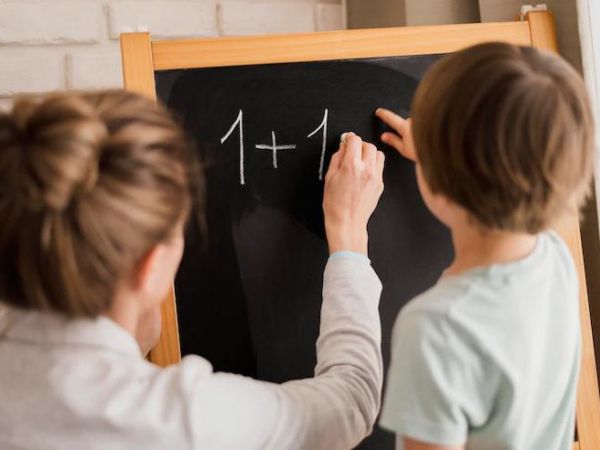 What Is Math Anxiety In Children? How Can Parents Help? - Boldsky.com