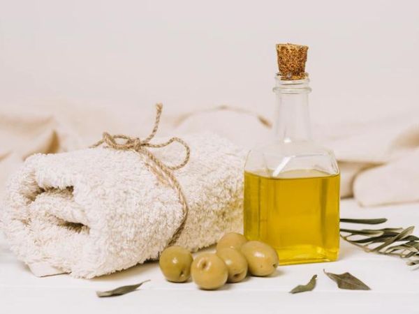 Olive Oil Skincare Masks You Can Make At Home For Plump, Fresh Skin ...