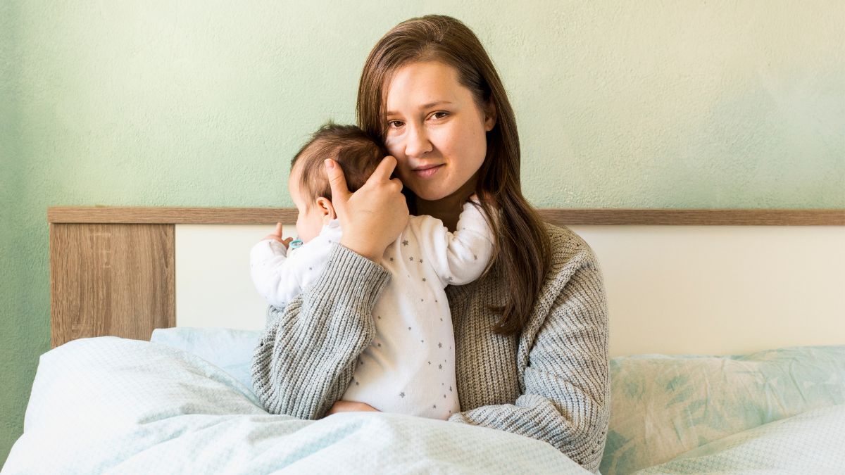 Tips For Taking Care Of A Newborn When You're Sick - Boldsky.com