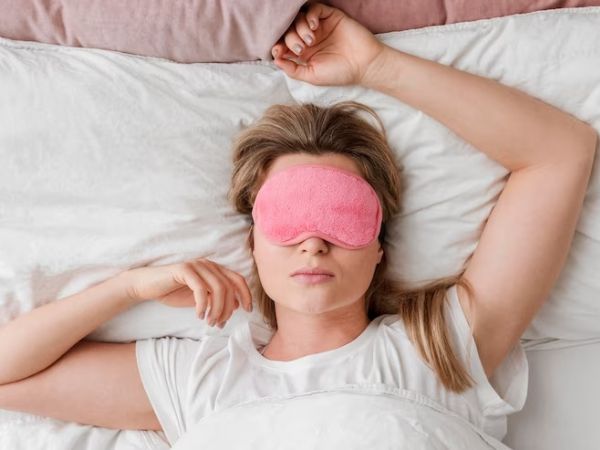 Sexsomnia What Is Sleep Sex Know Causes Symptoms Risk Factors And