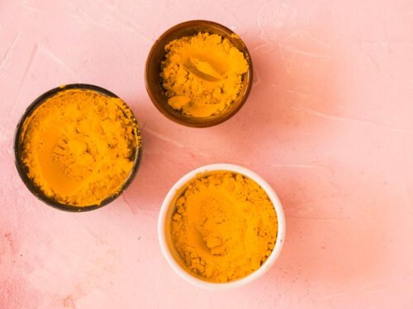 Summer Skincare: Turmeric And Curd Face Pack For Summer: Benefits; How ...