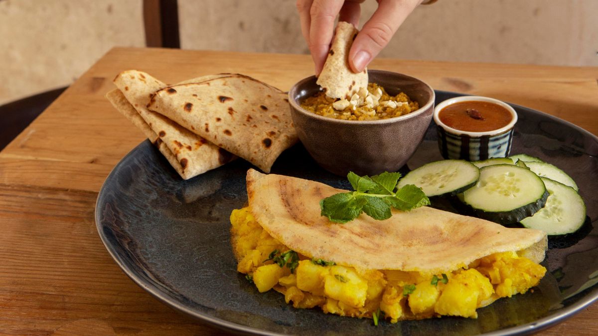 Solar Eclipse 2023: Is Eating Food During Eclipse Harmful? - Boldsky.com