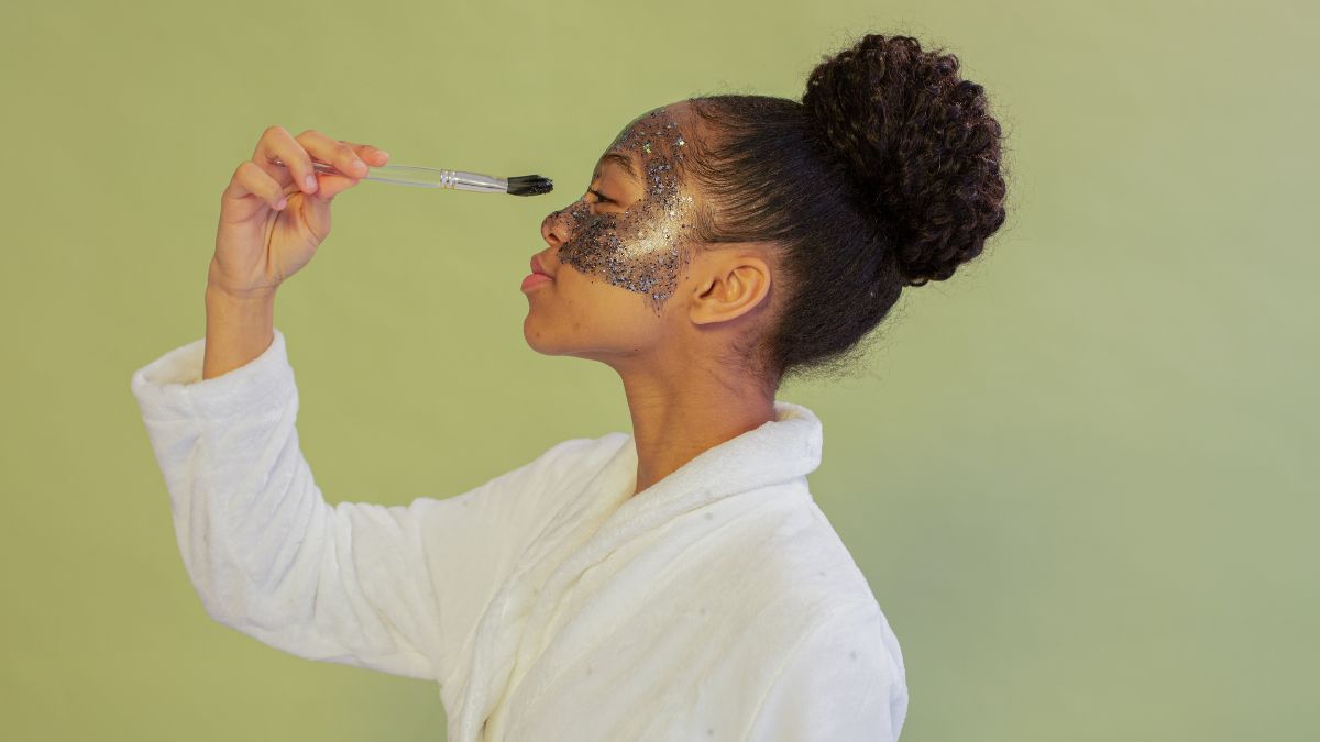 Akshaya Tritiya 2023: Glow Like Gold With These Face Packs - Boldsky.com
