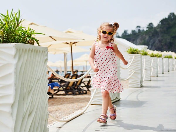 Best Summer Outfit Ideas For Kids To Enjoy The Happy Season - Boldsky.com
