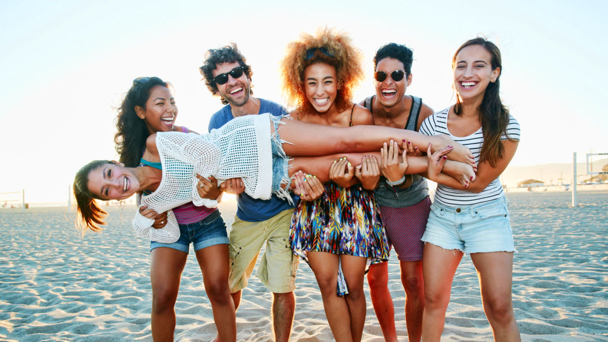 Beach Day Fashion: Tips and Tricks for a Stylish Look - Boldsky.com