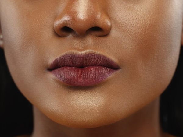 Darkening Around The Mouth? 3 Best Ways To Get Rid Of It - Boldsky.com