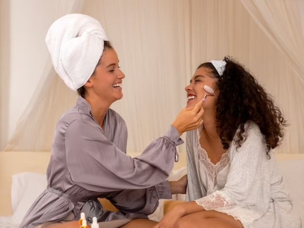 Haircare Routines You Can Do With Your Mother - Boldsky.com