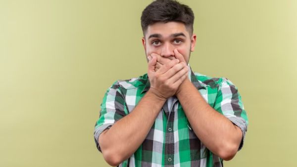 10 Possible Reasons For The Bitter Taste In Your Mouth: Explained ...