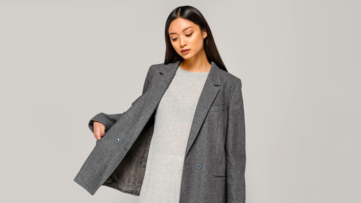 Minimalist Fashion - 6 Style Tips To Follow ‘Less Is More’ Lifestyle ...