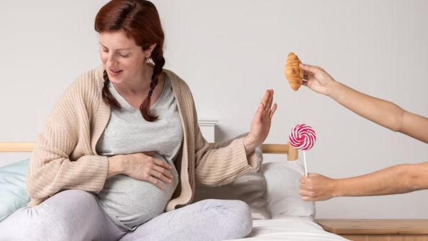 Myths vs Facts: Every Pregnant Woman Will Have Weird Food Cravings ...