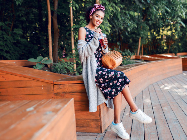 6 Types Of Shoes To Complement The Long Dresses - Boldsky.com