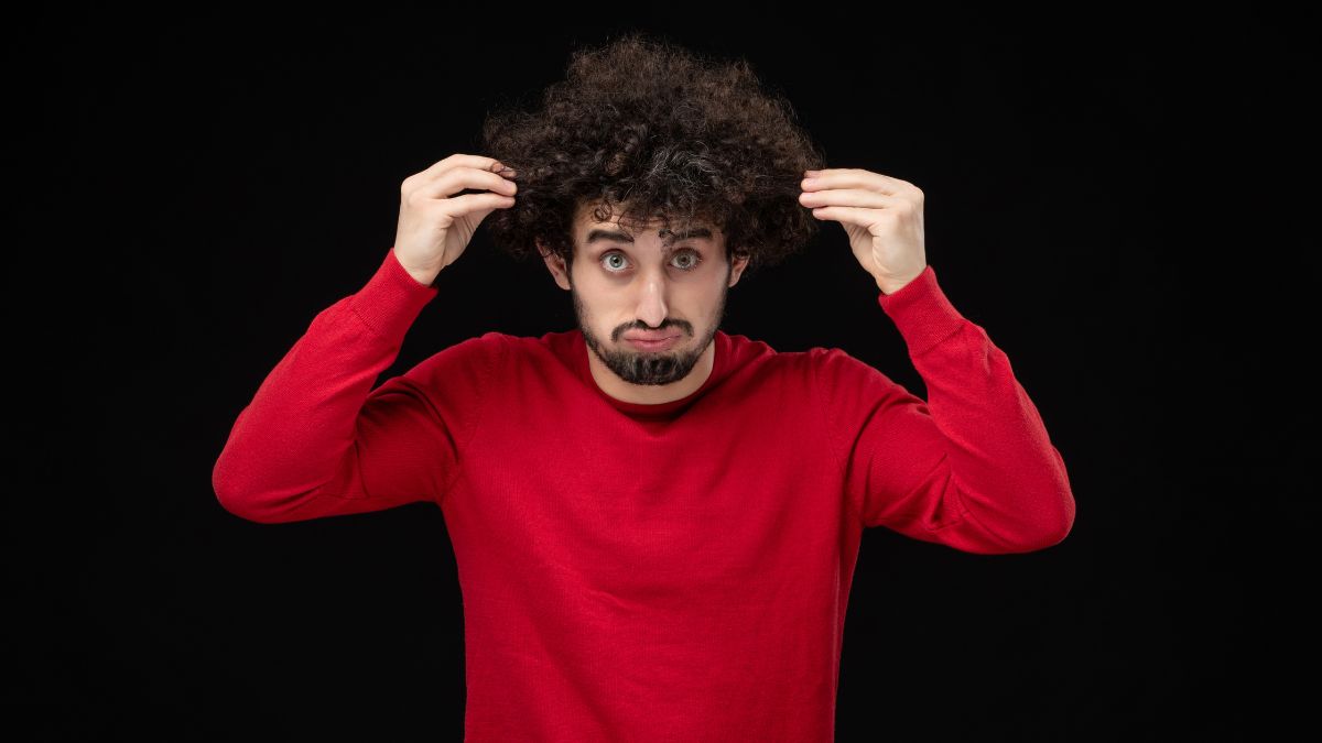 Tips To Manage Flyaway Hairs And Unruly Strands - Boldsky.com