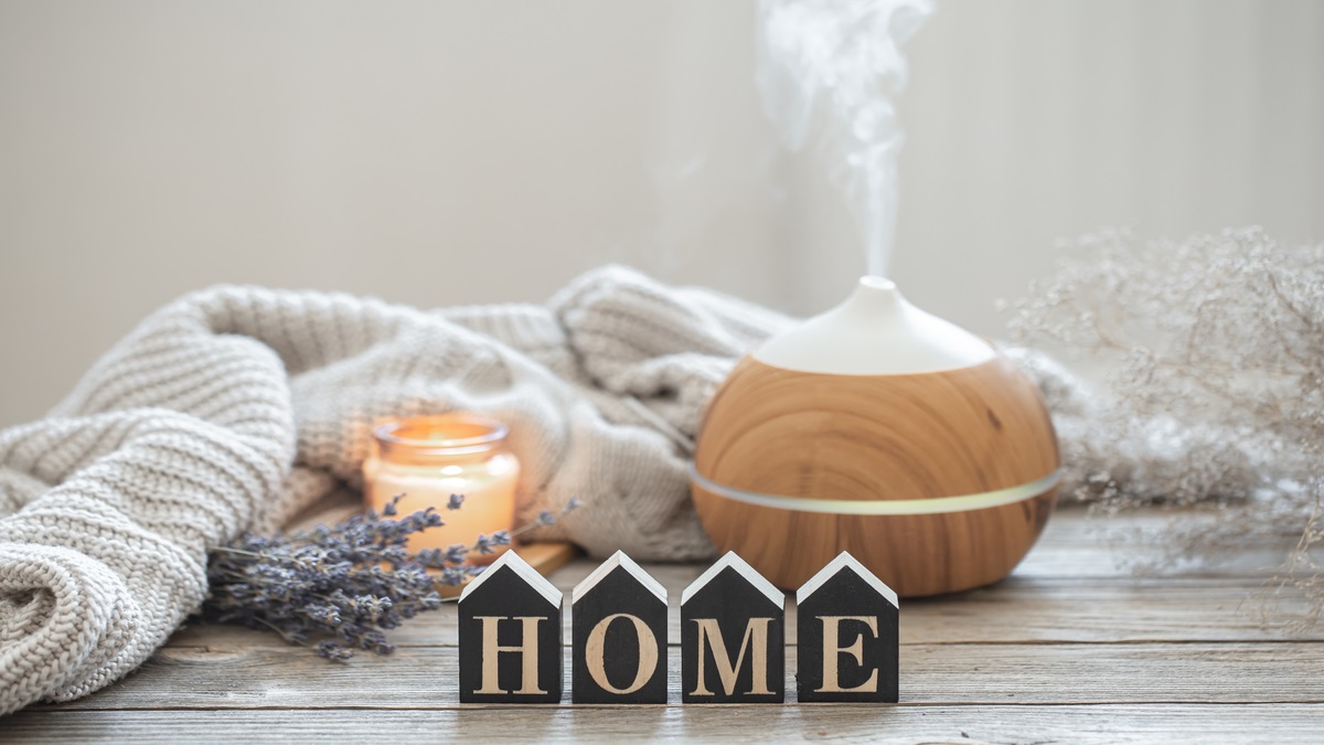 6 Effective Tips To Make Your Home Smell Amazing - Boldsky.com