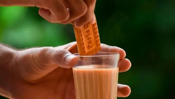 How Diabetes Is Linked To Chai-Biscuit Tradition Of India - Boldsky.com