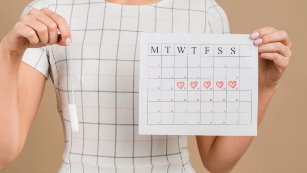 Beginner's Guide to Tracking Your Menstrual Cycle - Boldsky.com