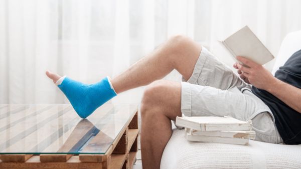 Low Impact Exercises for Leg Injury Recovery - Boldsky.com