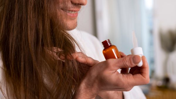 Managing Frizzy Hair in High Humidity – Comprehensive Care Guide ...