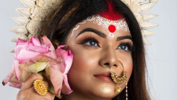 Durga Puja Makeup Tips For Skin With Large Pores - Boldsky.com
