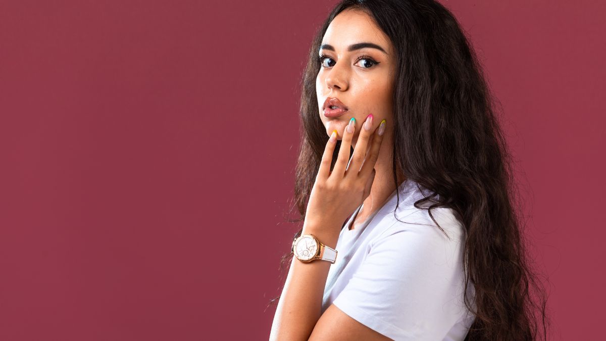 Chew These 4 Foods For A Defined Jawline - Boldsky.com