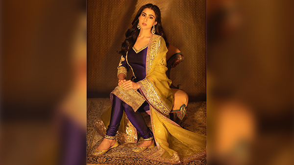 Navratri 2023: Purple Festive Outfit Ideas For Day 8, Get The Style Dose From B-Town Divas ...