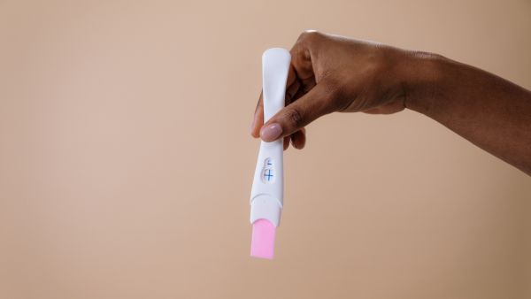 Two Wombs, Four Hearts: US Mom's Extraordinary Double Uterus Pregnancy ...